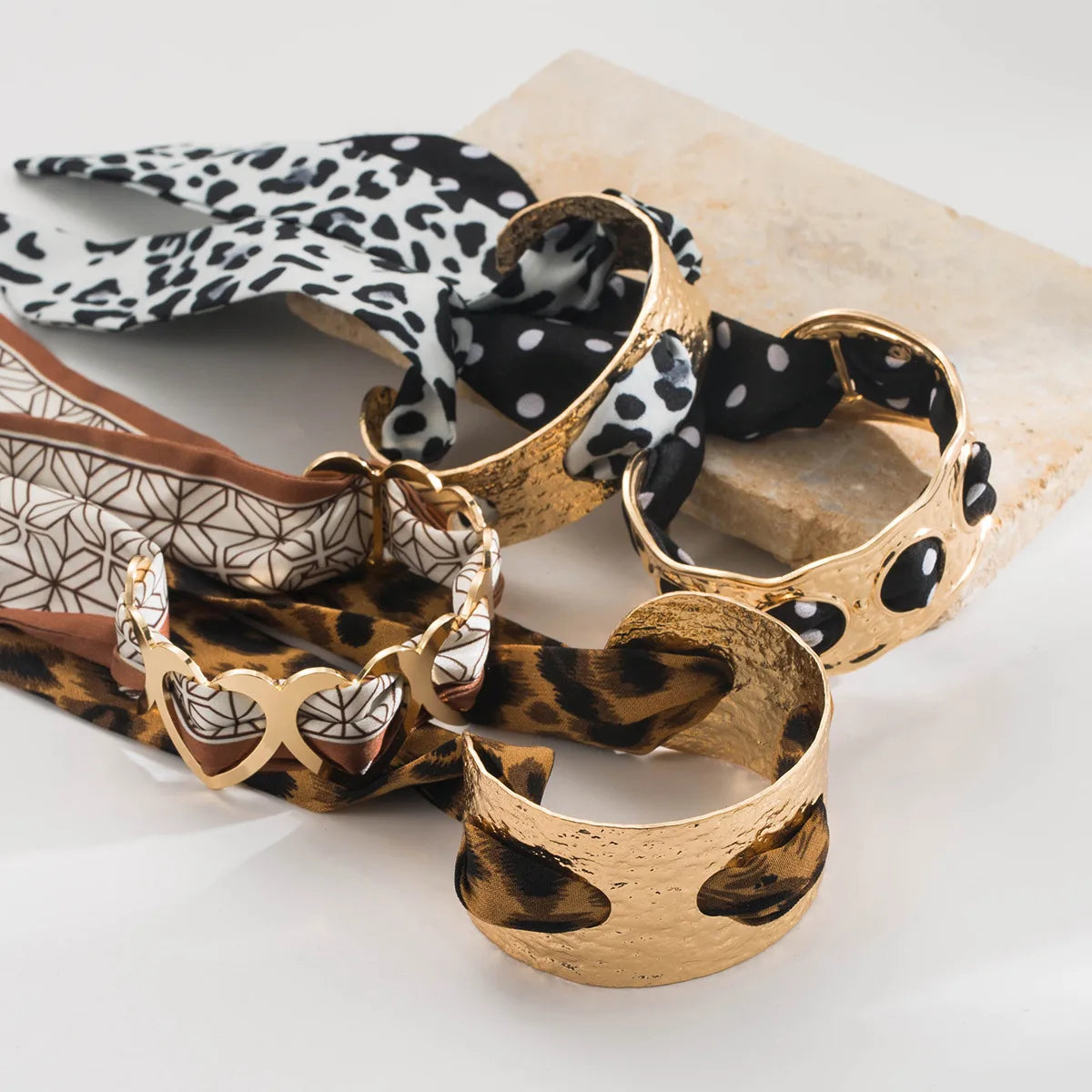 Pattern Ribbon Bracelet - 4 Colors – MCM Wholesale